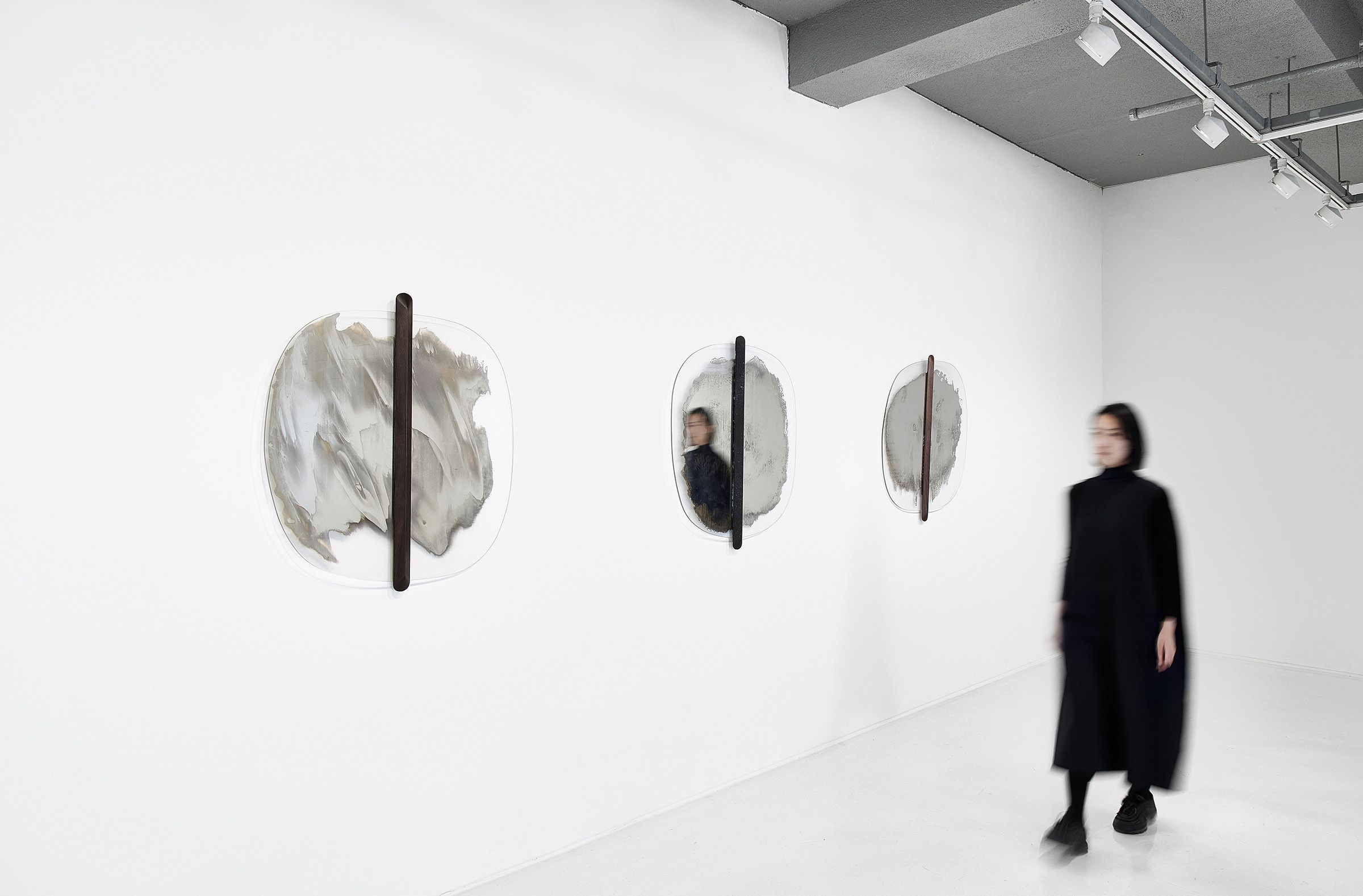 BUK-SU;Reflection — VONZ